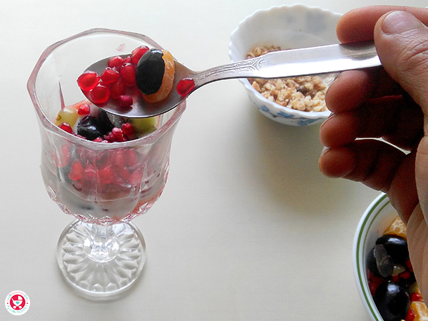 Yogurt Fruit Parfait Recipe - A Nutritious Summer Treat