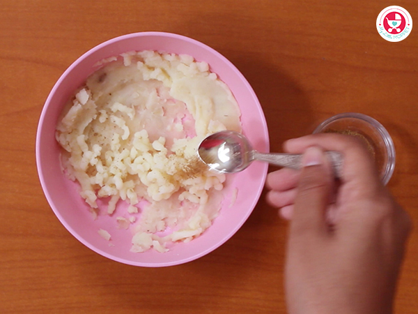 Easy Mashed potatoes recipe for babies & toddlers