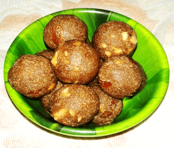 25 Healthy Chikoo Recipes for Babies and Kids