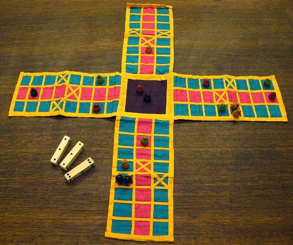 20 Traditional Indian Games that Today's Kids should know